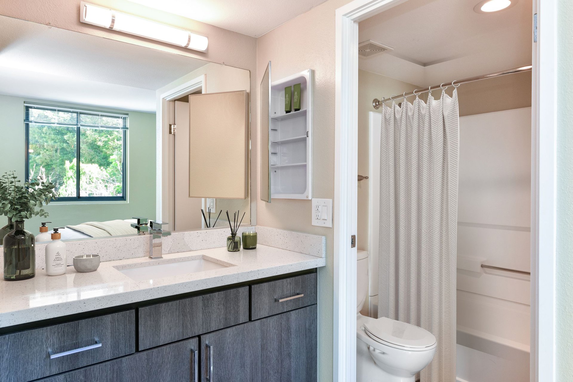 Gallery - The Fillmore Center